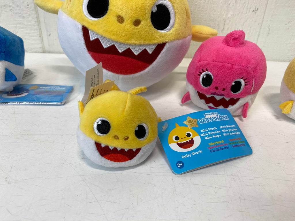 BUNDLE Baby Shark Toys