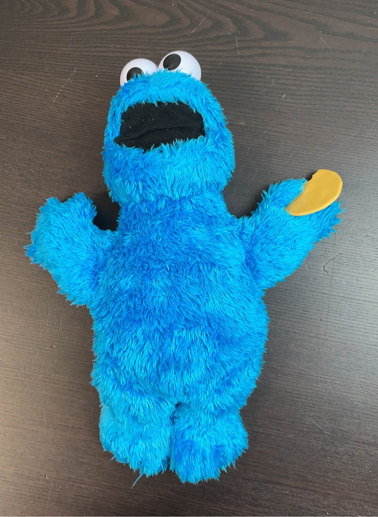 Sesame Street Sesame Street Feed Me Cookie Monster