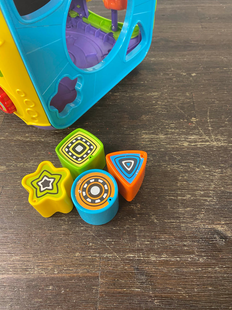 VTech Sort And Discover Activity Cube