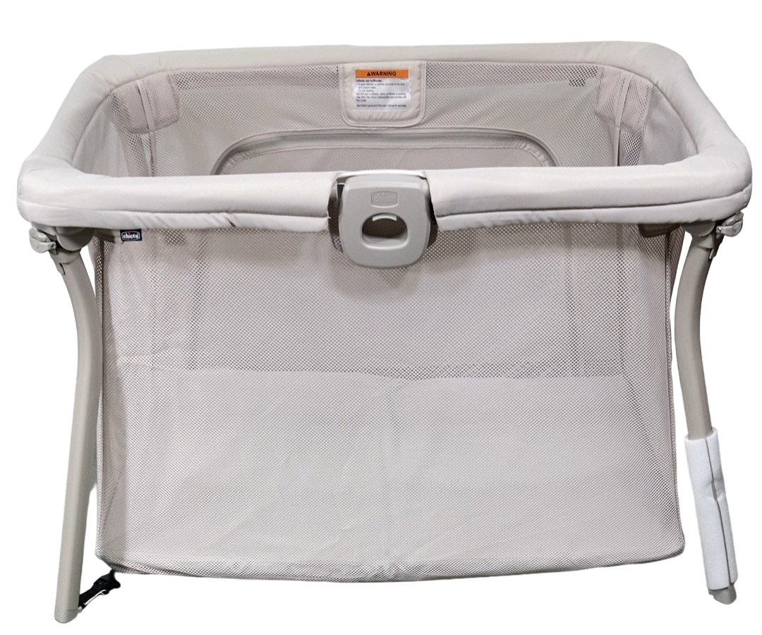 Chicco Alfa Lite Lightweight Travel Playard, Dove — GoodBuy Gear
