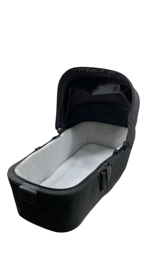 Joolz Aer Bassinet Carry Cot, Refined Black — GoodBuy Gear