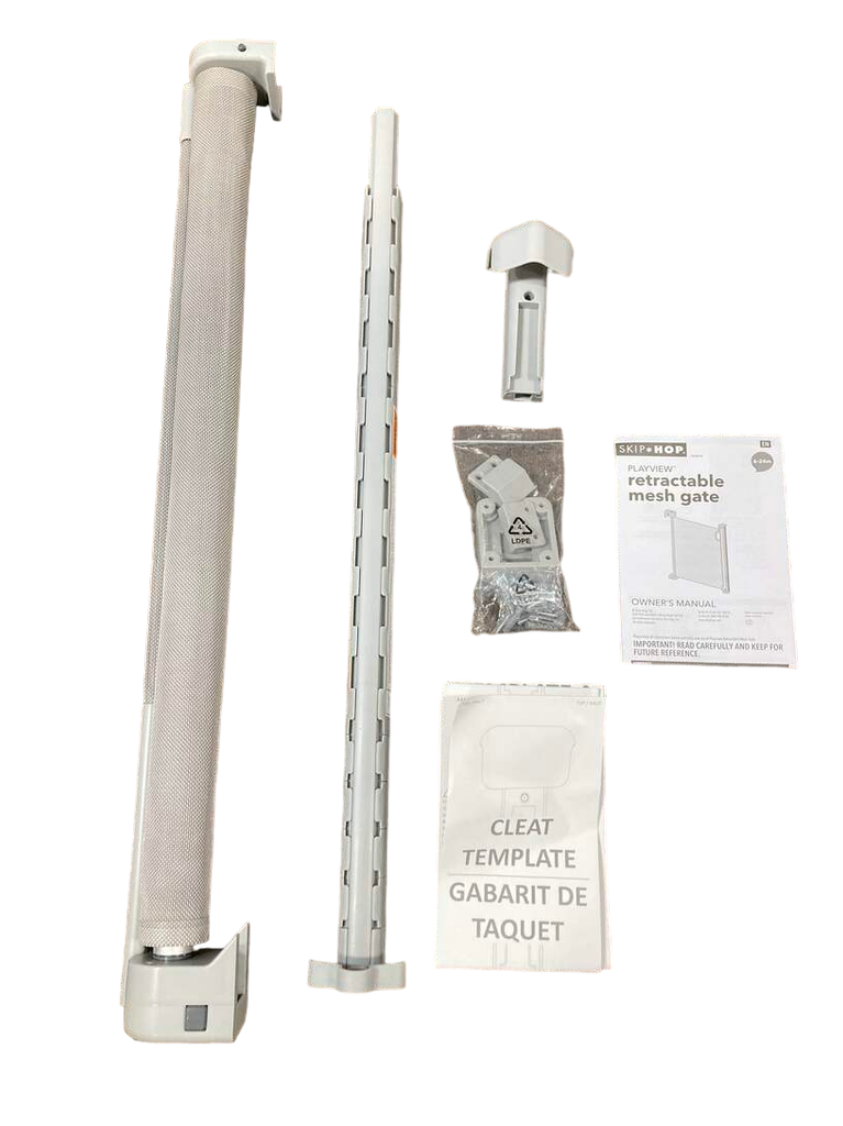 Skip Hop Playview Retractable Mesh Gate