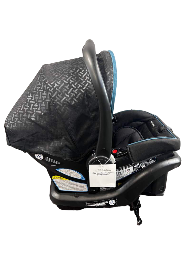 Graco SnugRide 35 Lite LX Infant Car Seat, 2021, Brody