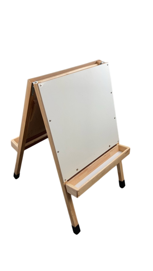 Lakeshore Easel — GoodBuy Gear