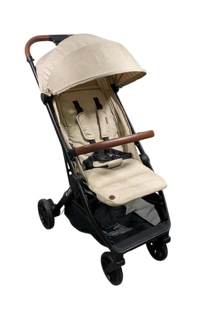 Bombi Bēbee V2 Lightweight Stroller, 2024, Sand — GoodBuy Gear