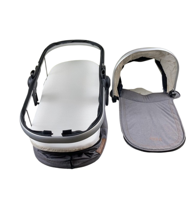 Joolz Day Studio Carrycot, Gorgeous Grey — GoodBuy Gear