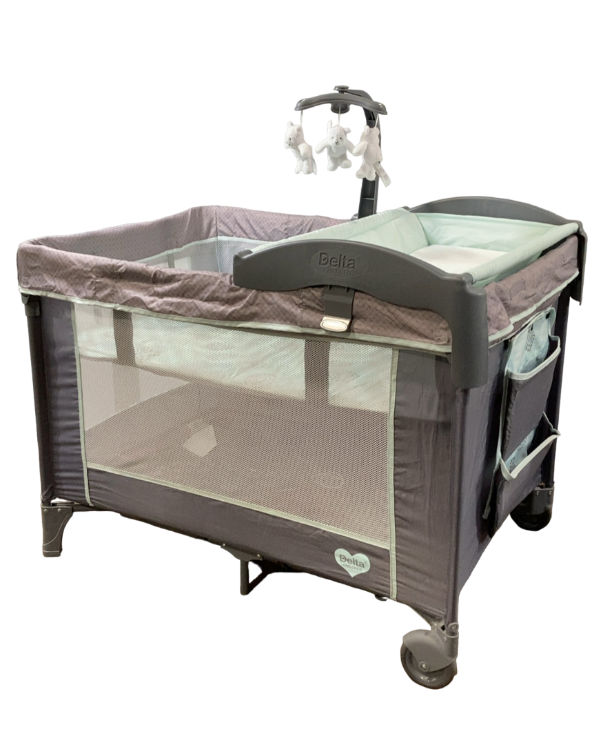 Delta Children LX Deluxe Portable Baby Play Yard With Removable Bassin ...