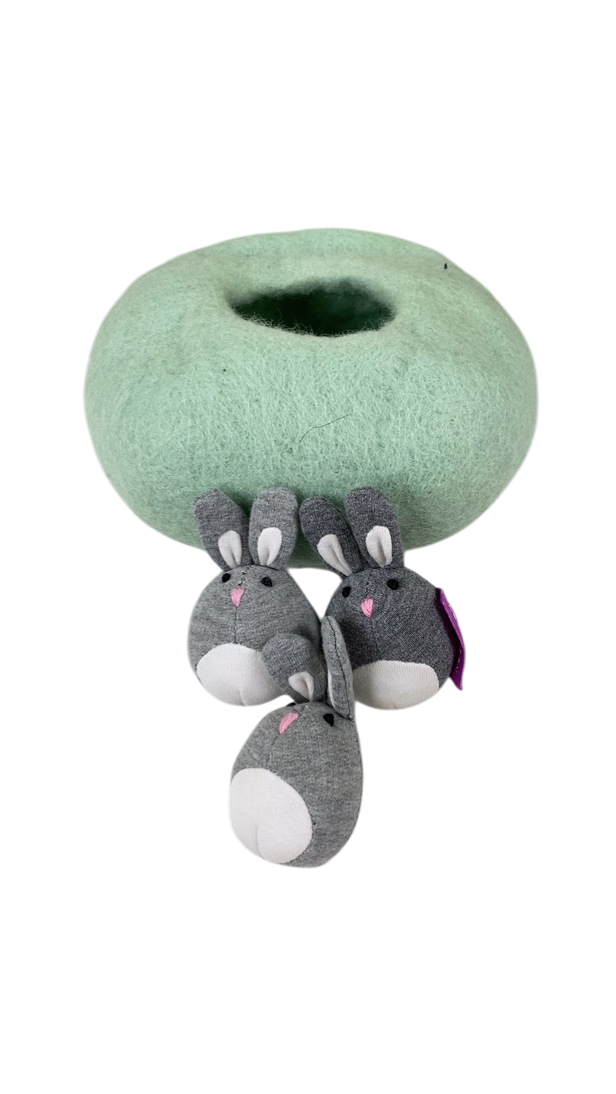 Lovevery Bunnies In A Felt Burrow — GoodBuy Gear