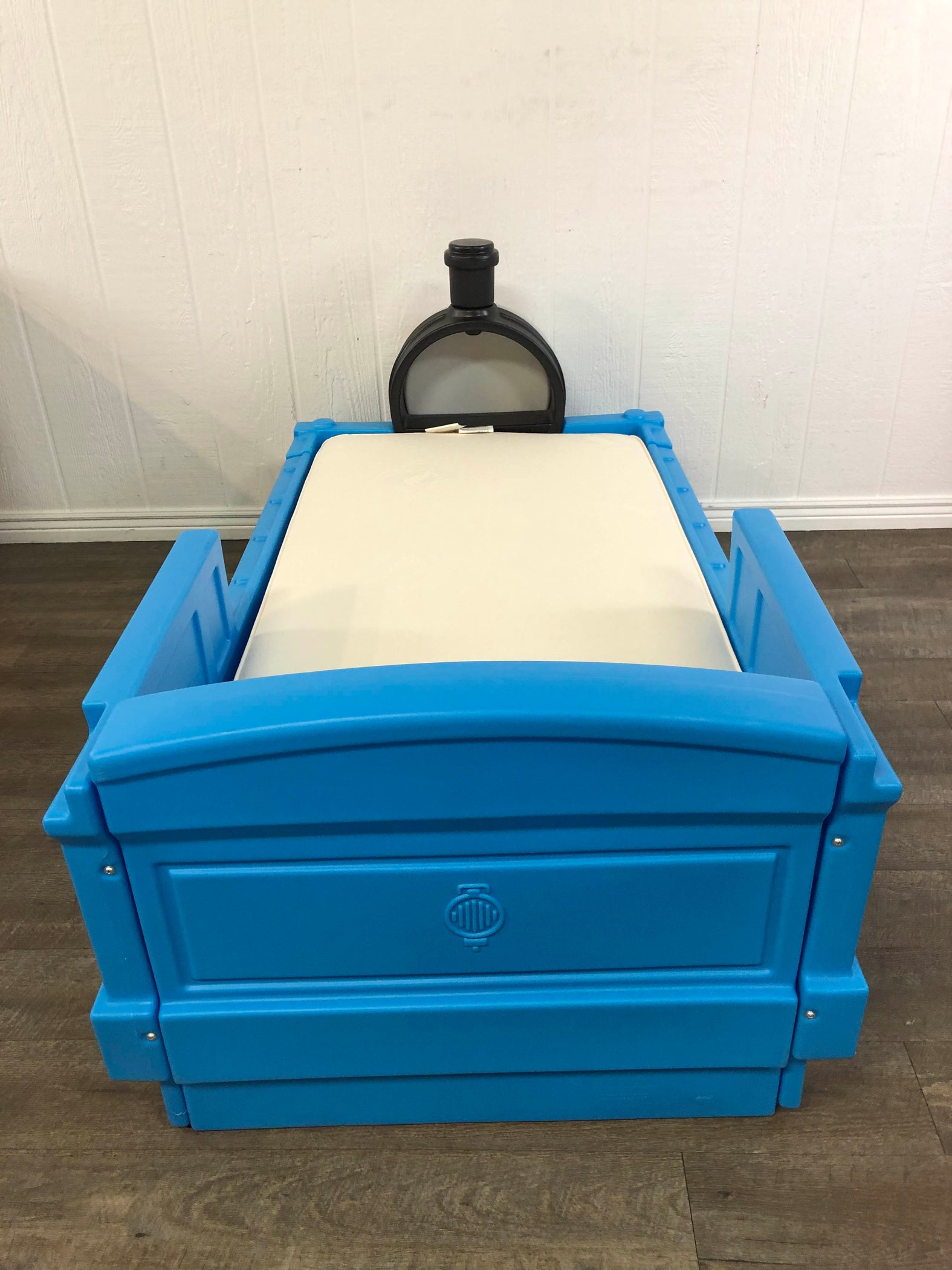 Step2 Thomas The Tank Engine Toddler Bed With Mattress — GoodBuy Gear