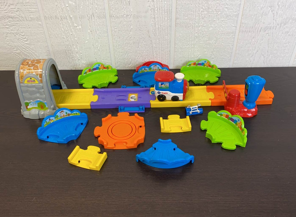 VTech Go! Go! Smart Wheels Train Station Play Set