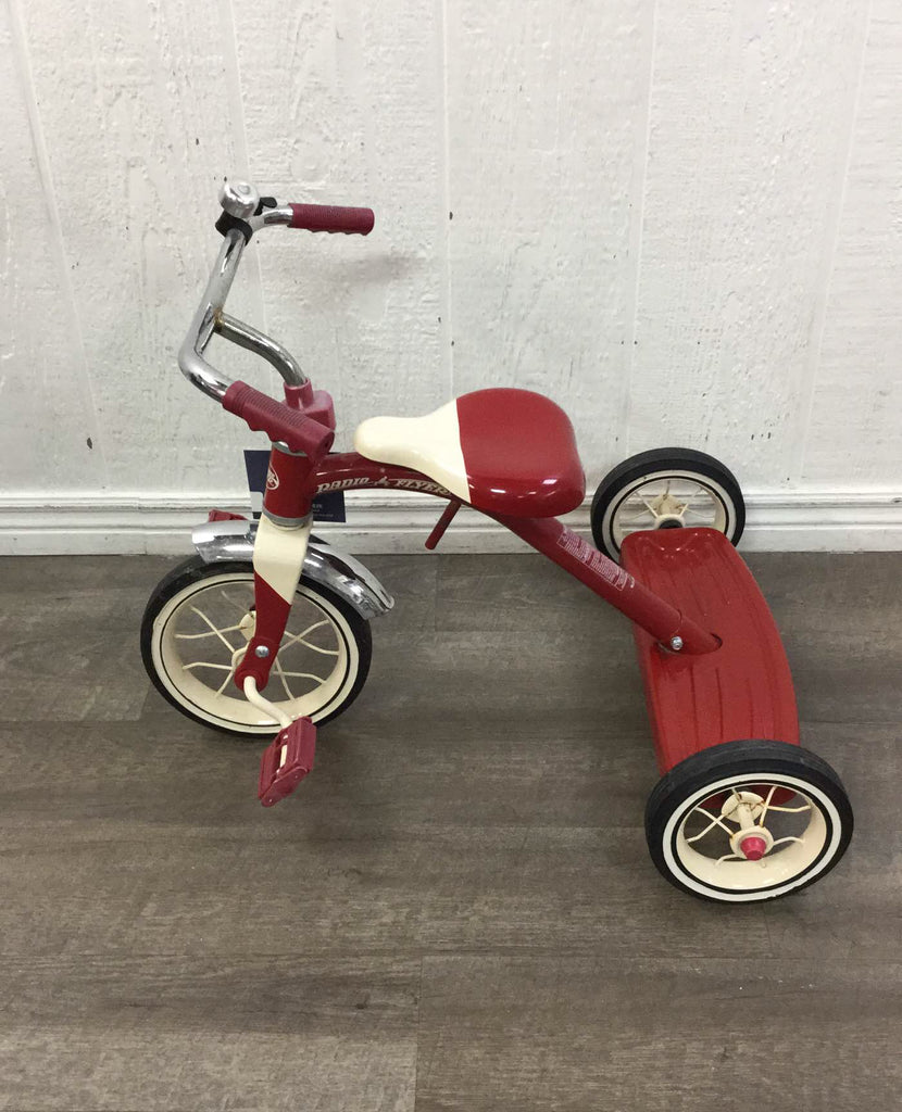 Radio Flyer Classic Tricycle, Red