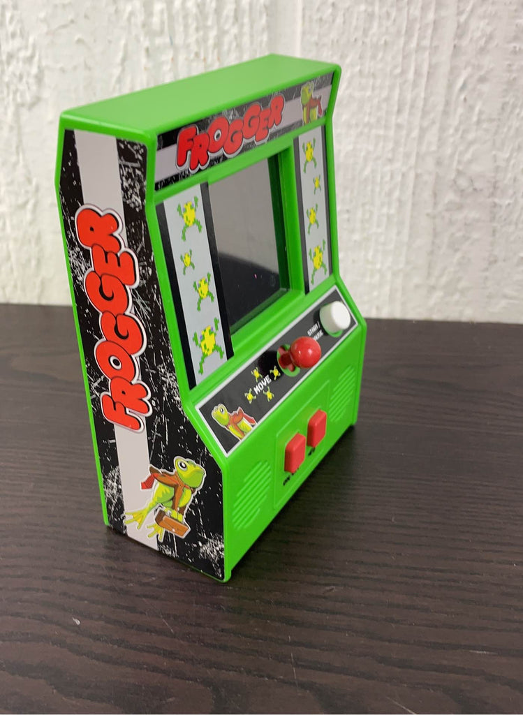 Konami Digital Entertainment Frogger Portable Arcade Game