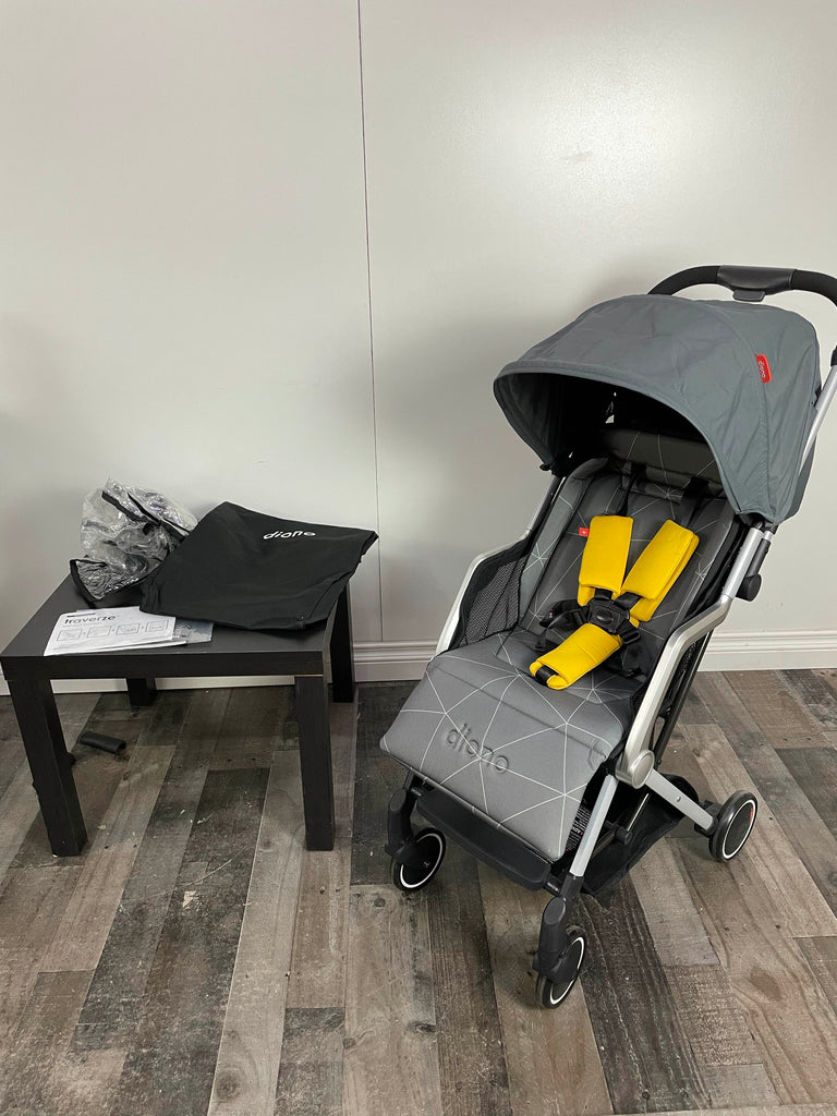 Diono Traverze Travel Stroller, 2018, Grey Linear