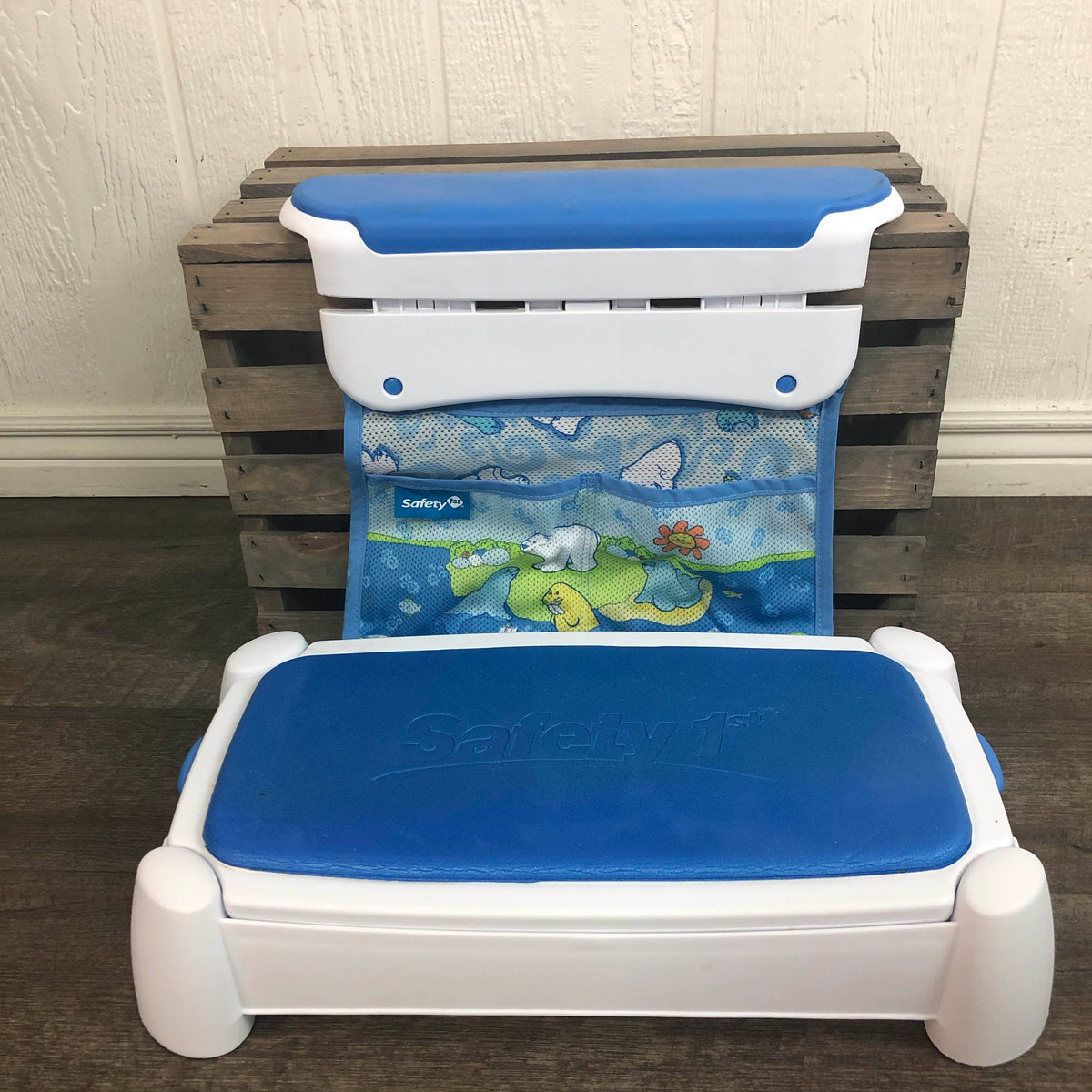 Safety 1st Tubside Kneeler & Step Stool — GoodBuy Gear