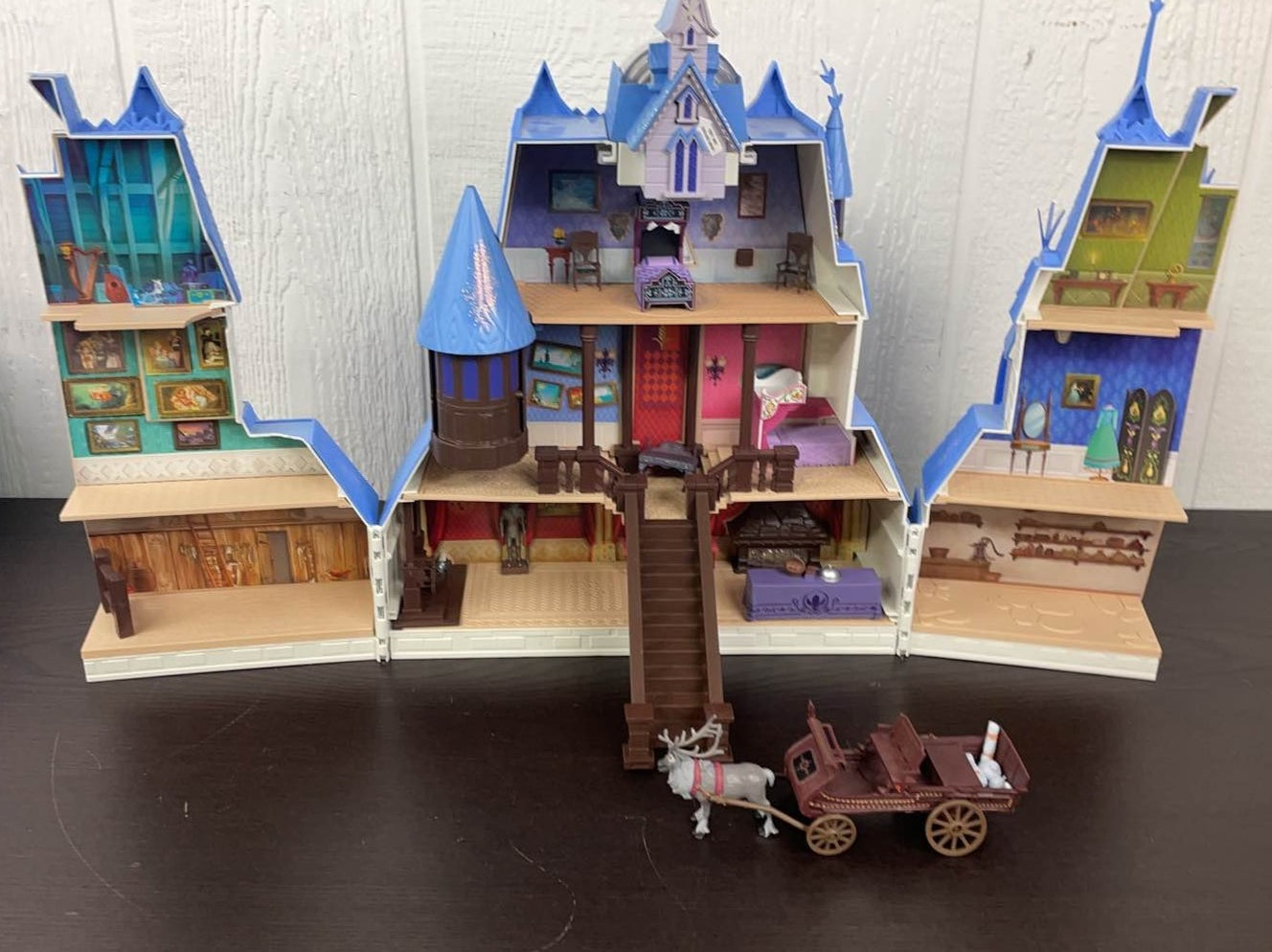 Disney Frozen 2 Ultimate Arendelle Castle Playset — GoodBuy Gear