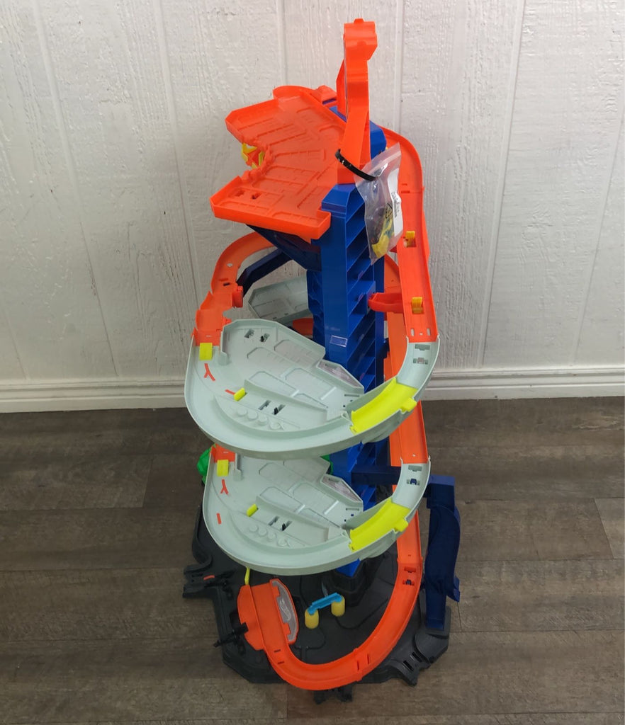 Hot Wheels Ultimate Garage