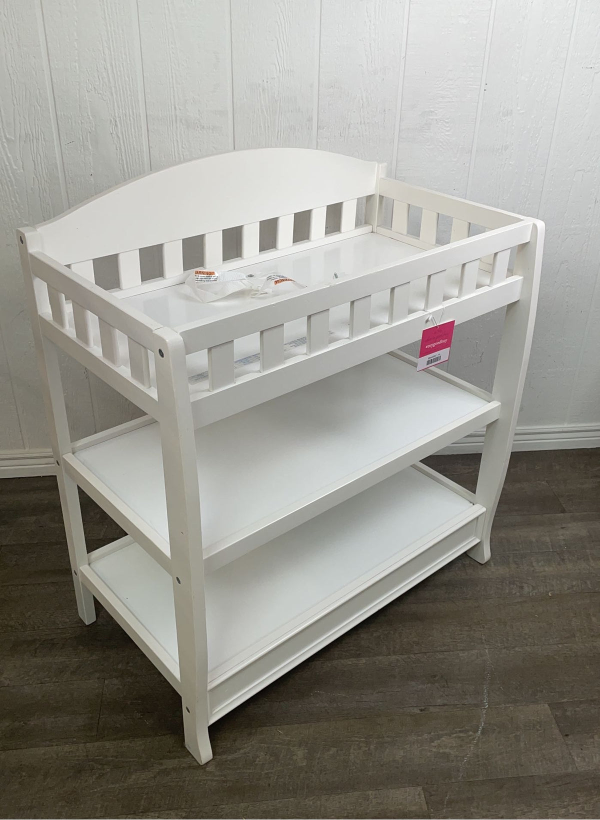 Delta Children Wilmington Changing Table — GoodBuy Gear