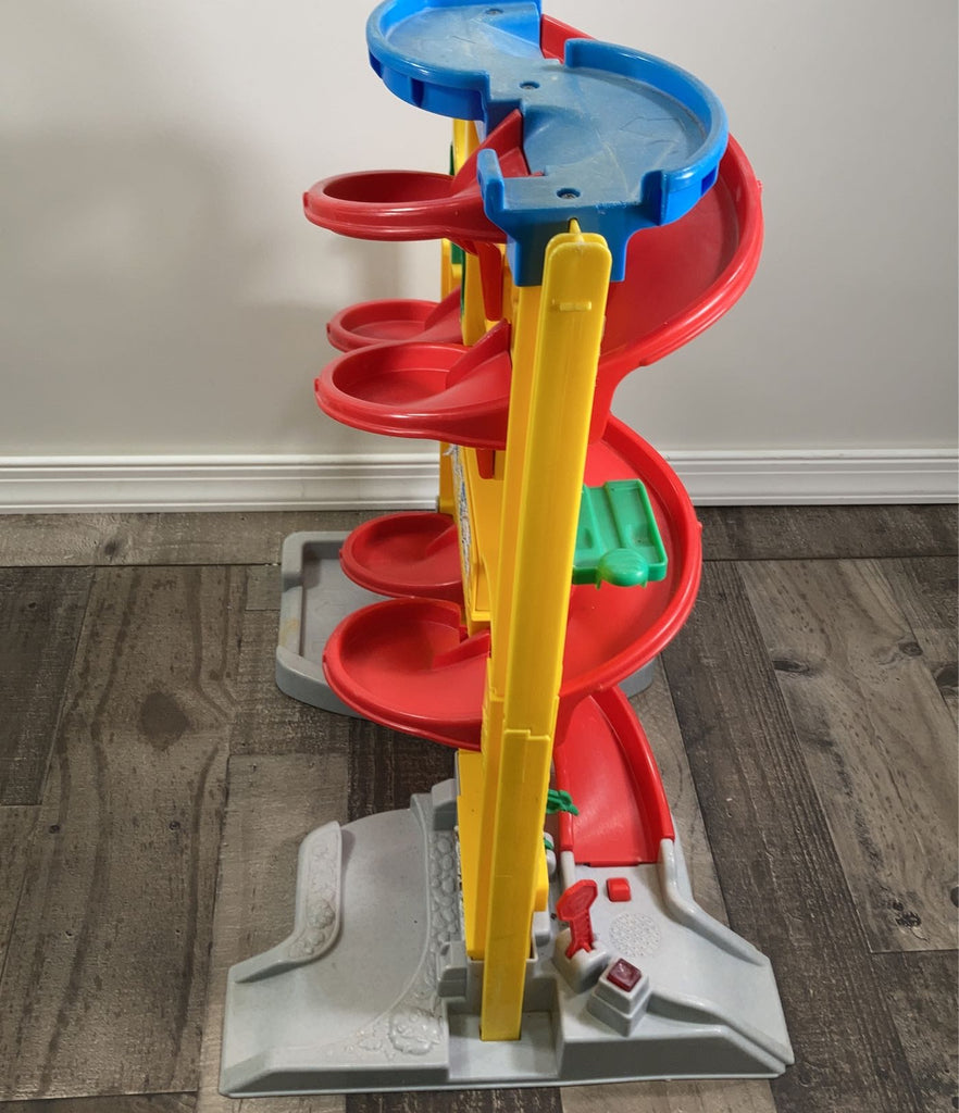 Fisher-Price Little People Wheelies Stand 'n Play Rampway