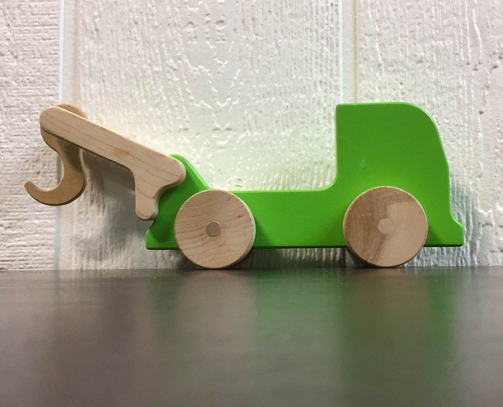 Manny + Simon Eco Tow Truck