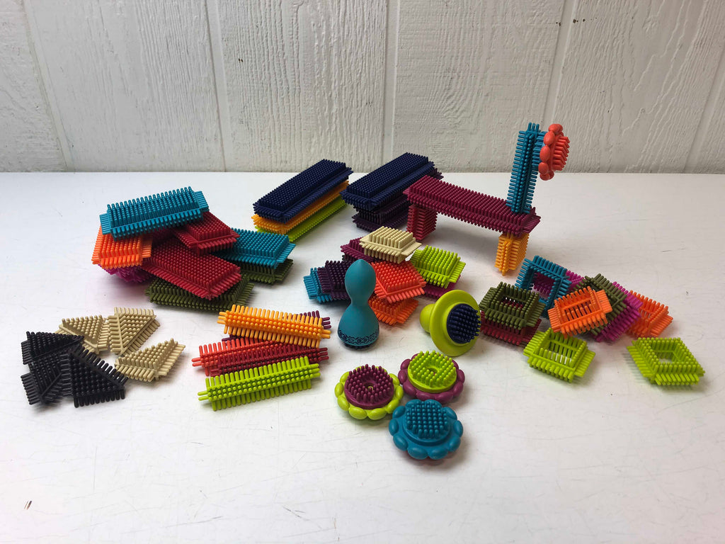 B. Toys Bristle Blocks