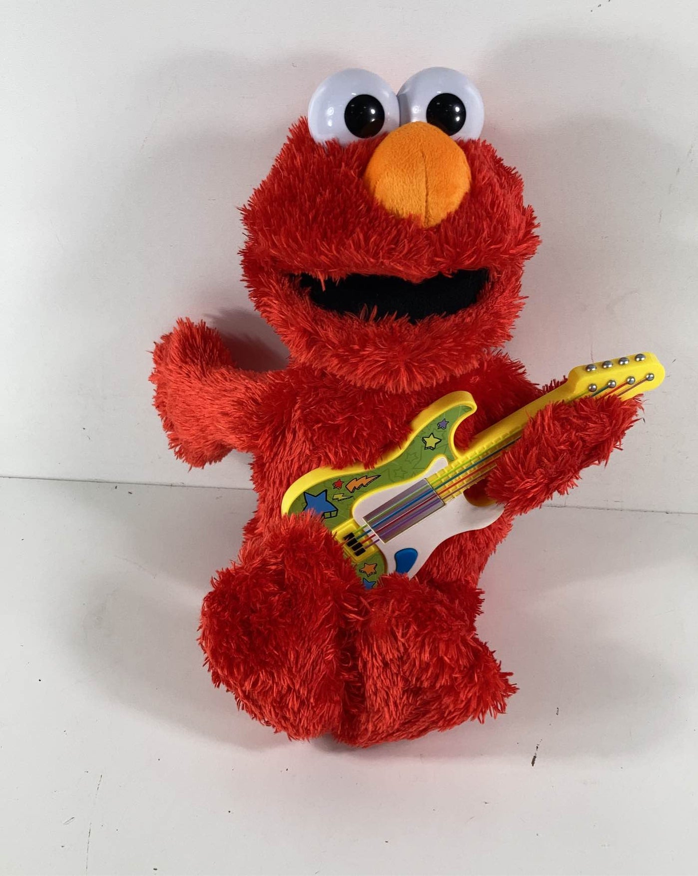 Sesame Street Rock And Rhyme Elmo — GoodBuy Gear
