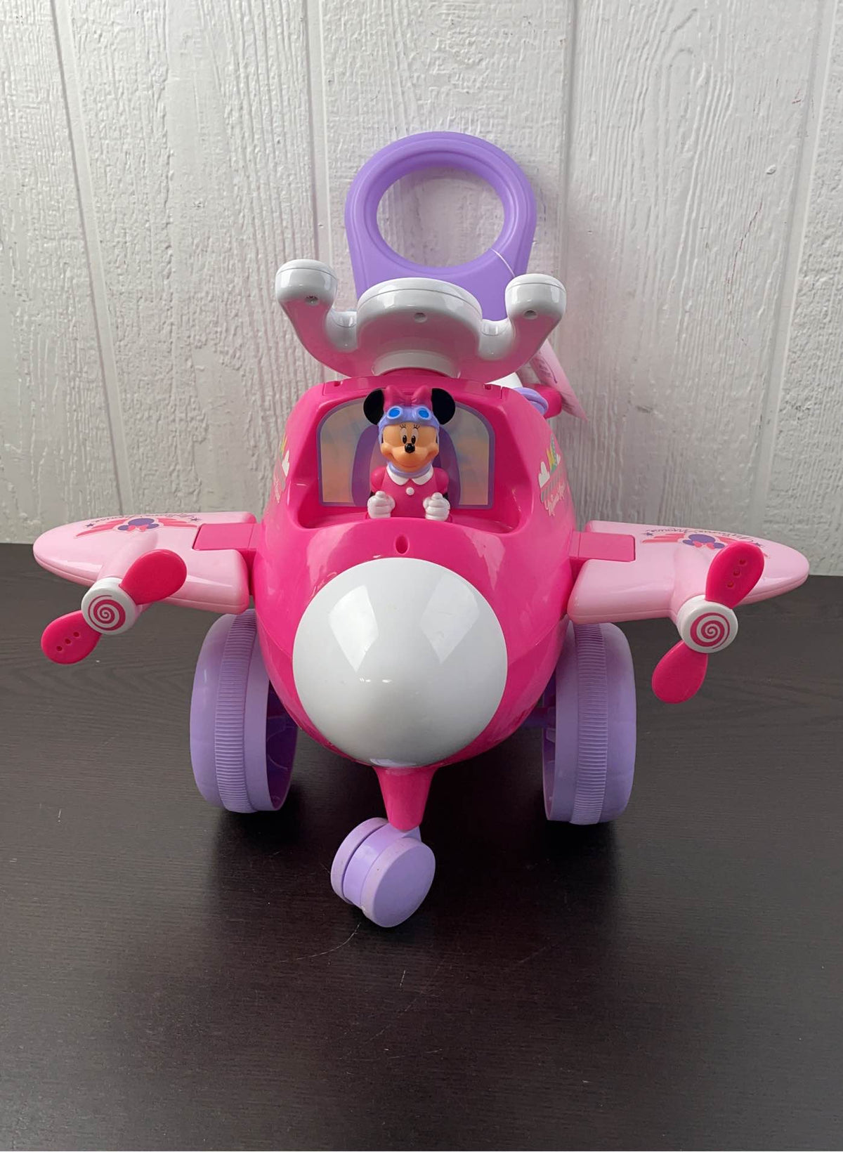 Kiddieland Minnie Mouse Plane Ride-on — GoodBuy Gear