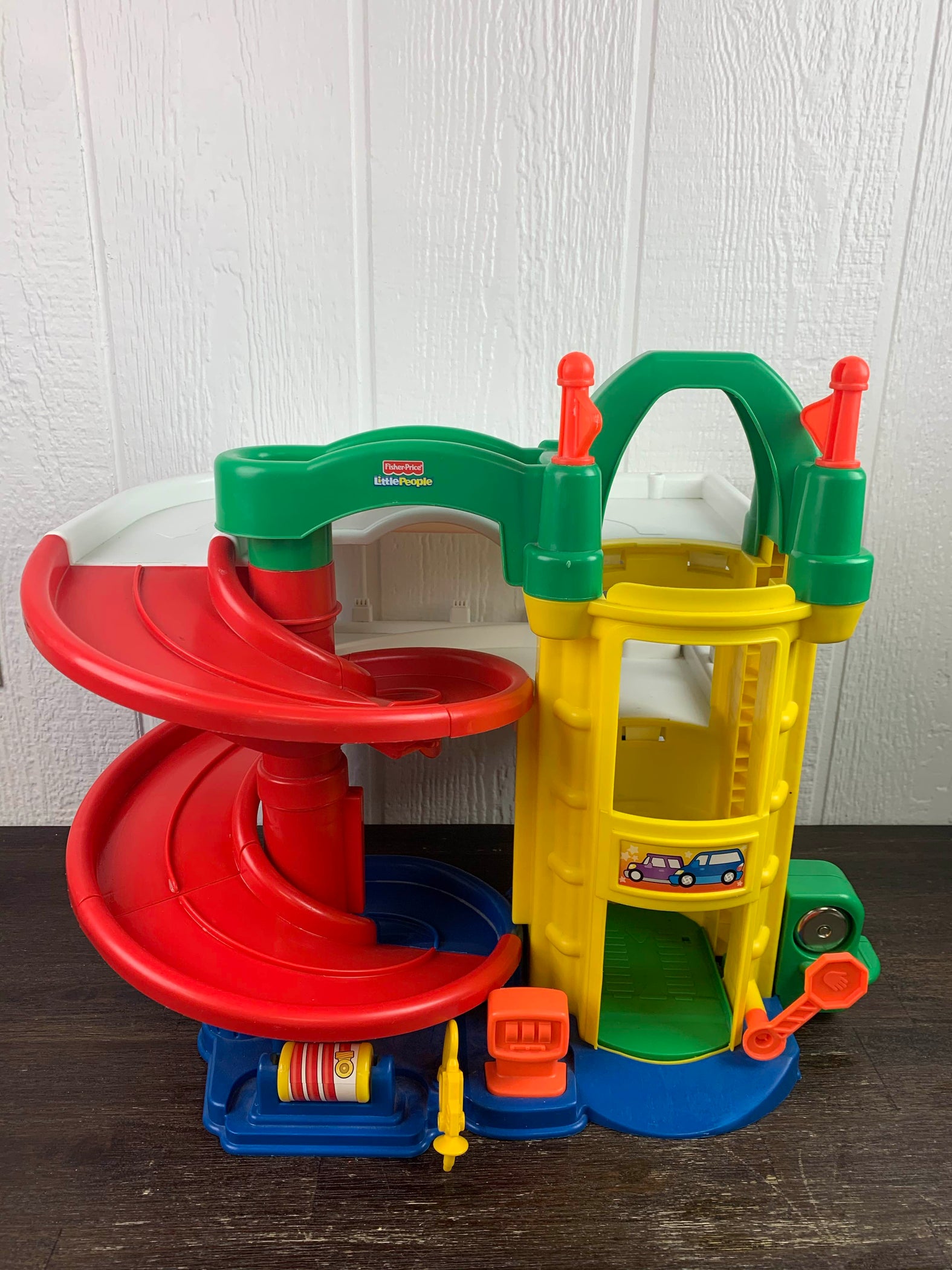 Fisher Price Little People Helpful Neighbors Wheelie Garage — GoodBuy Gear