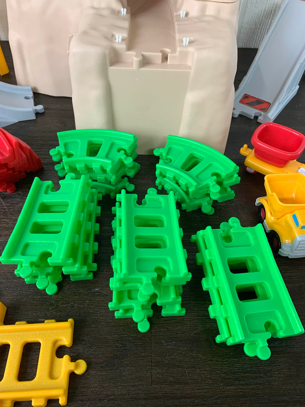 Little Tikes Big Adventures Construction Peak Rail And Road Play Set ...