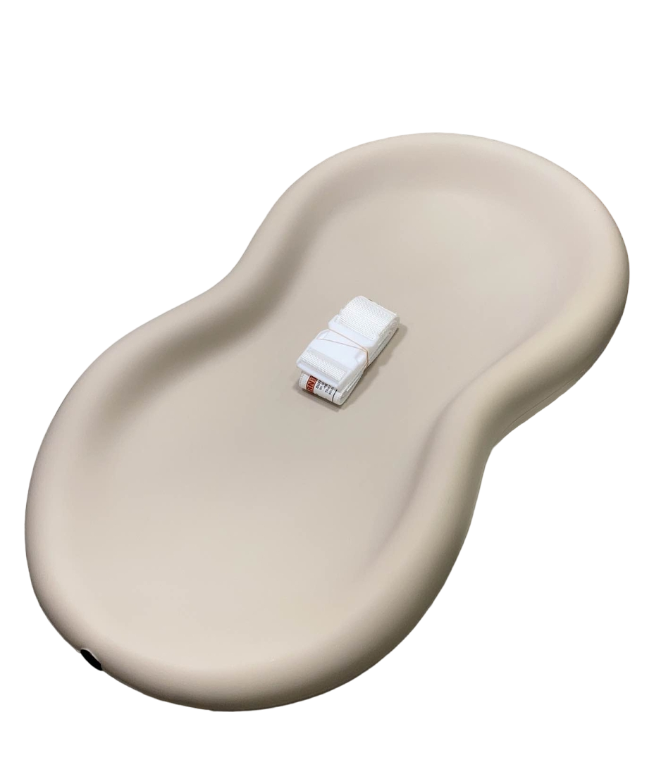 Keekaroo Peanut Changing Pad, Vanilla — GoodBuy Gear
