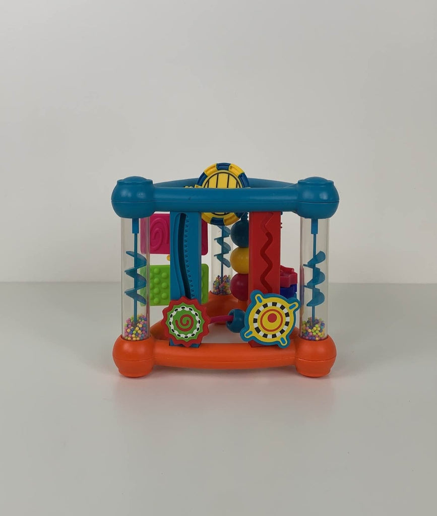 Infantino Activity Triangle