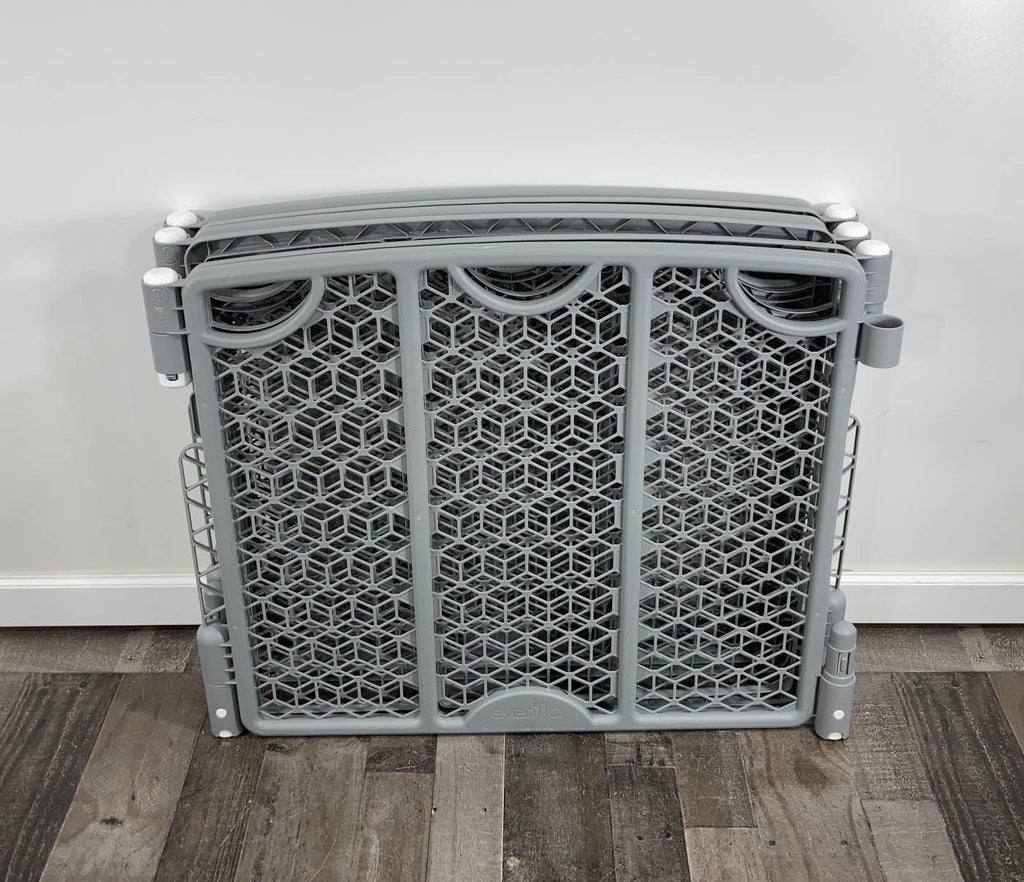 Evenflo Versatile Play Space