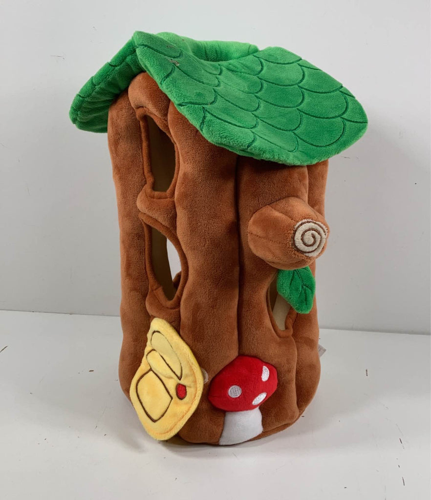 Lakeshore Forest Friends Tree House