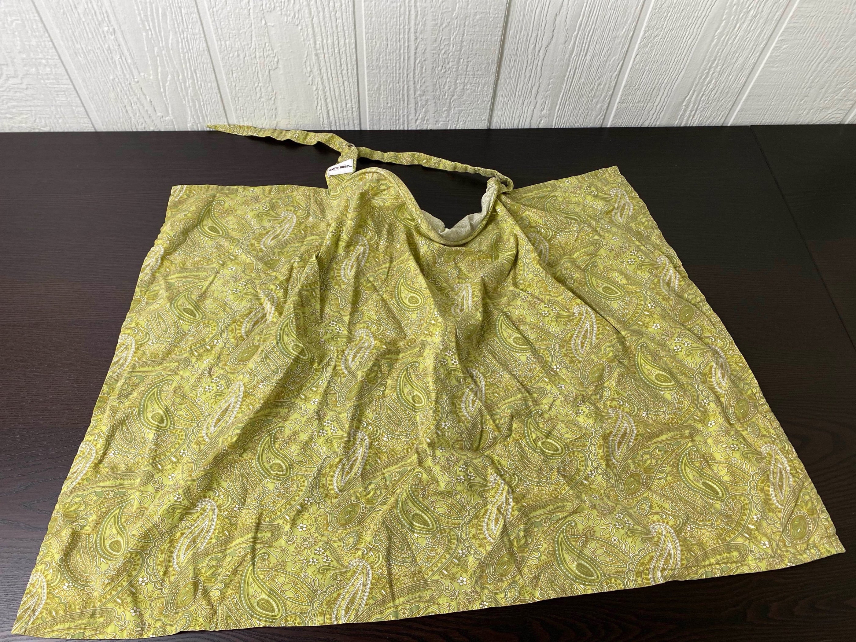 Hooter Hiders Premium Cotton Nursing Cover — GoodBuy Gear