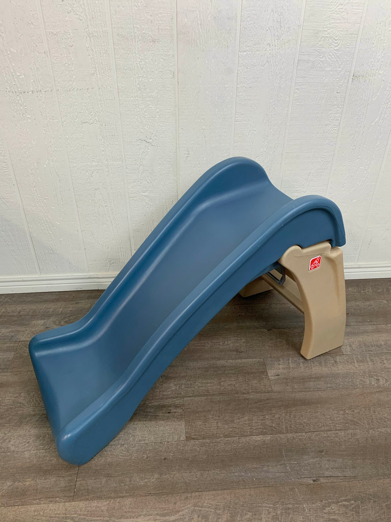 Step2 Play & Fold Jr. Slide