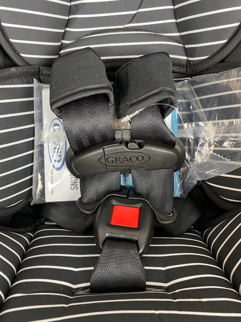 Graco Snugride Snuglock 35 XT Infant Car Seat, 2021
