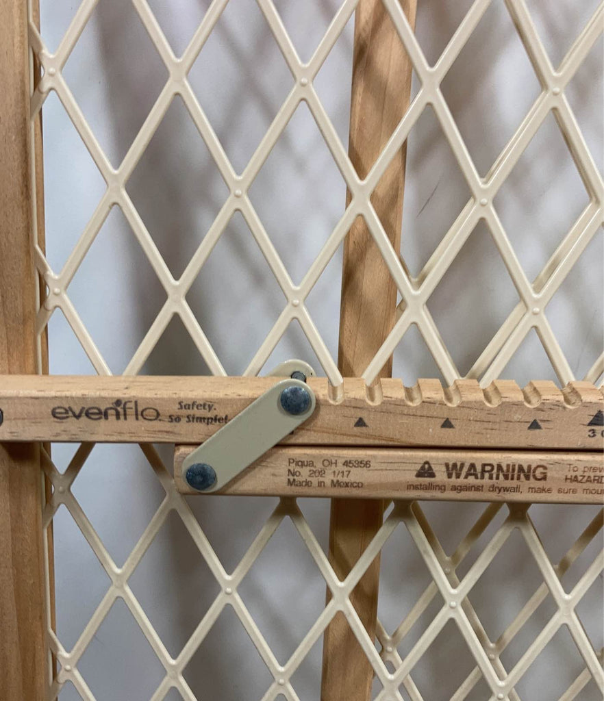 Evenflo Position And Lock Pressure Mount Gate