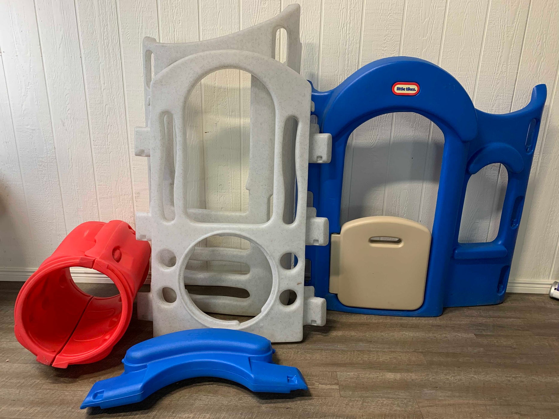 Little Tikes 8-in-1 Adjustable Playground — GoodBuy Gear