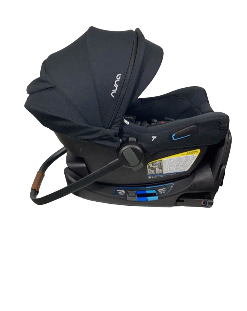 Nuna Pipa Lite RX And Pipa Relx Base, 2022, Caviar — GoodBuy Gear