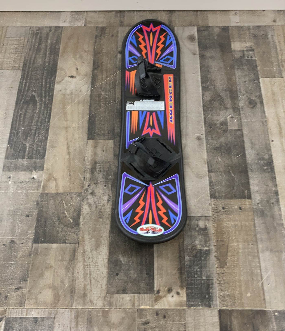 Flexible Flyer Avenger Beginner Plastic Snowboard — GoodBuy Gear