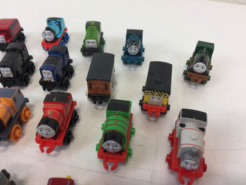 BUNDLE Thomas Mini Set, 20 Trains