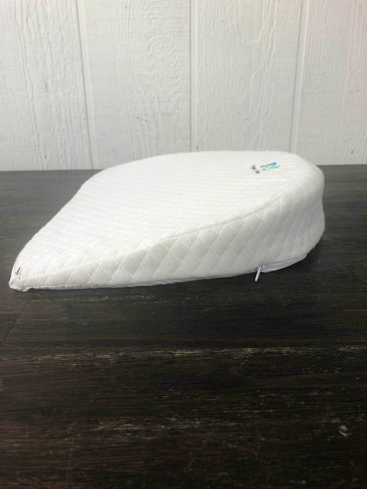 Triple N Baby Baby Bassinet Wedge — GoodBuy Gear