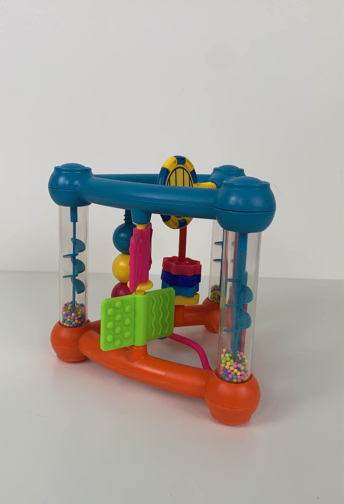 Infantino Activity Triangle