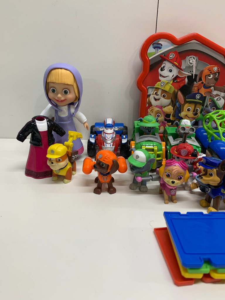 BUNDLE TV Show Toys