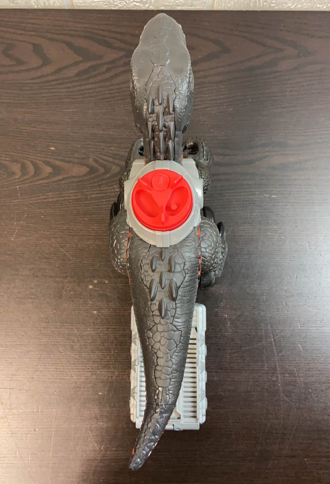 Fisher Price Imaginext Jurassic World Walking Indoraptor Motorized Din ...