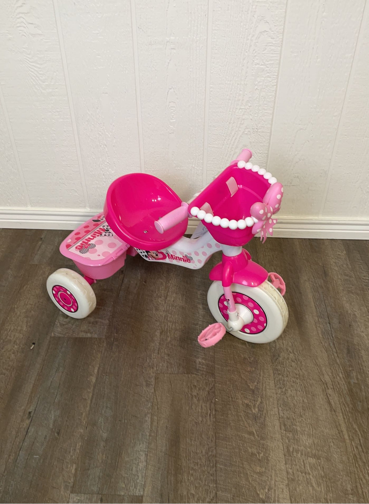 Huffy Disney Tricycle, Minnie Mouse — GoodBuy Gear