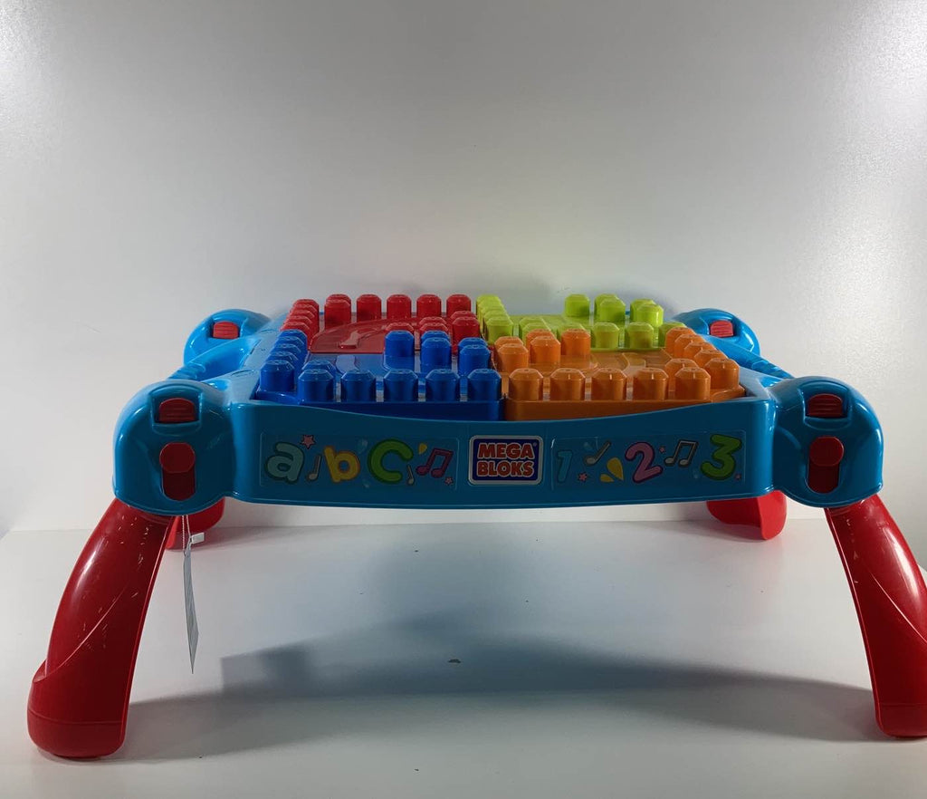Mega Bloks Build ‘N Learn Table