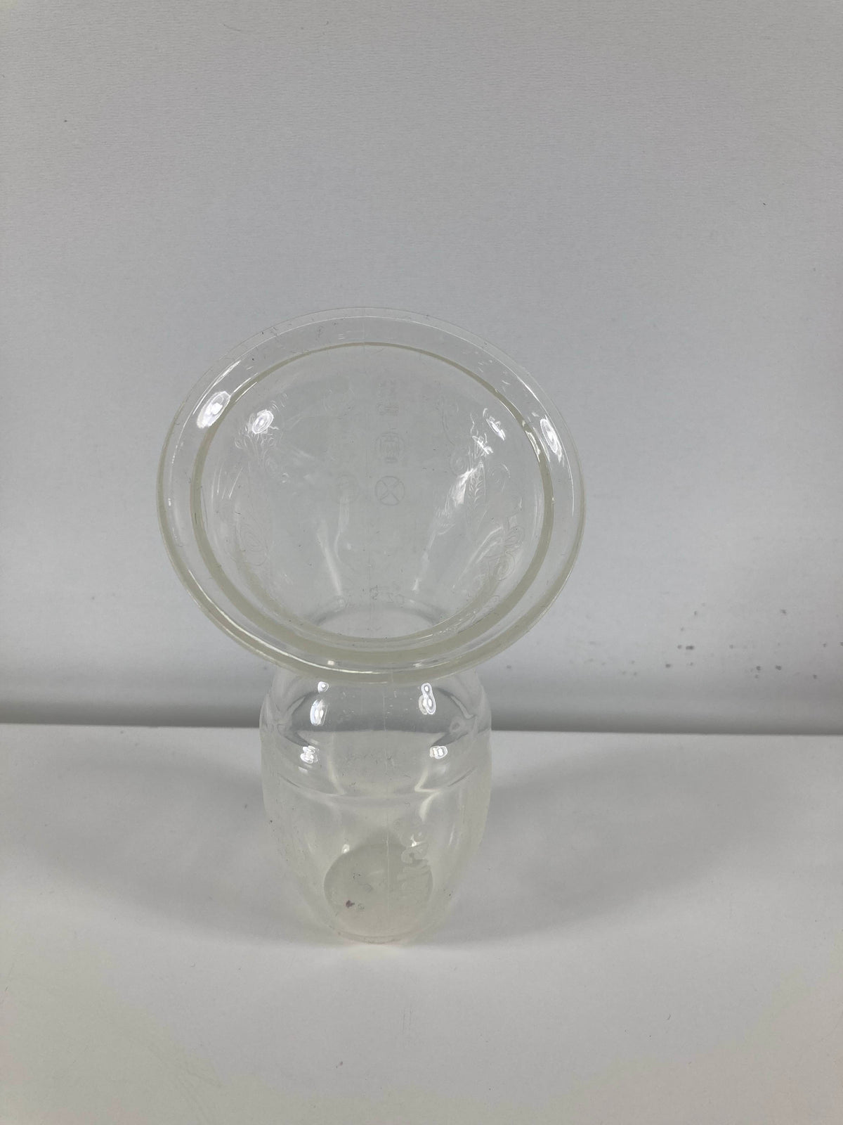 Haakaa Manual Breast Pump — GoodBuy Gear