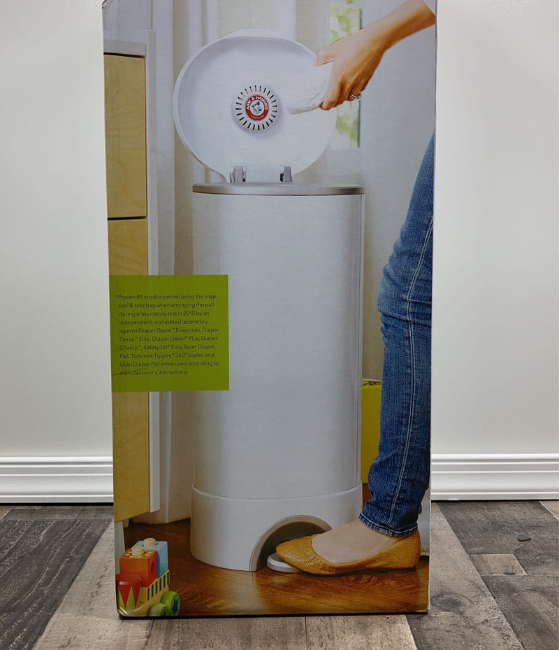 Munchkin Step Diaper Pail