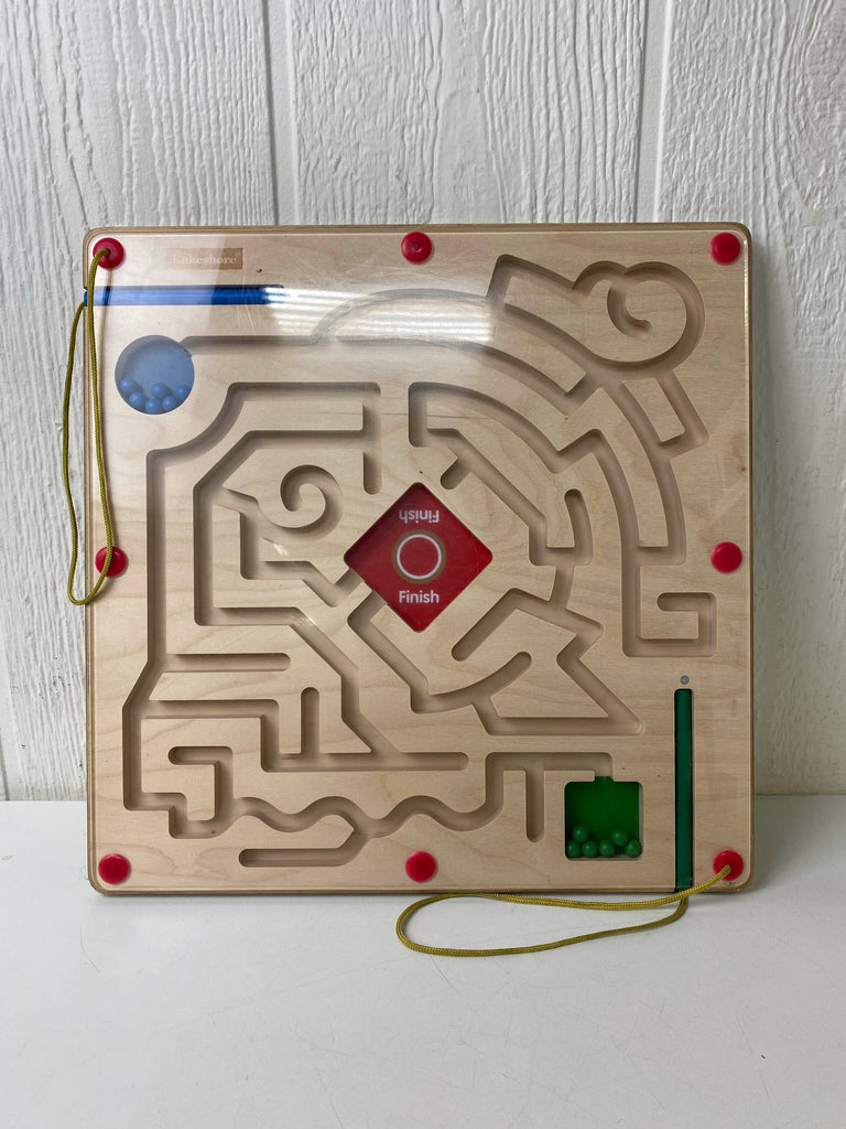 Lakeshore Learning Materials Magnetic Color Maze