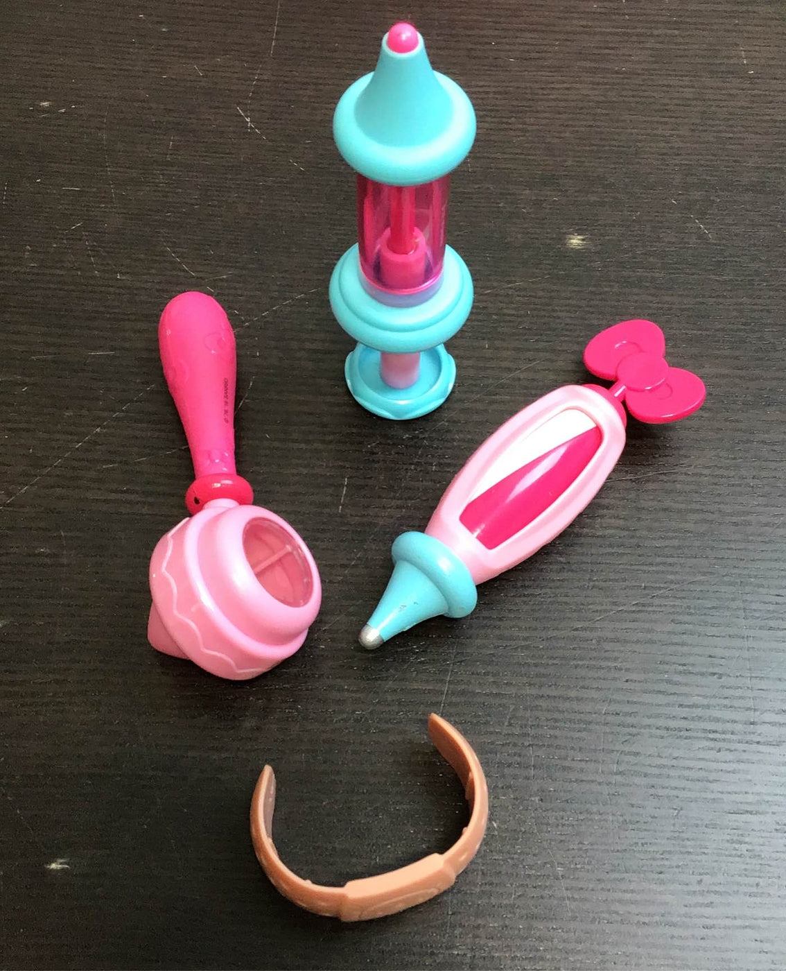 Hello Kitty Check Up Kit — GoodBuy Gear